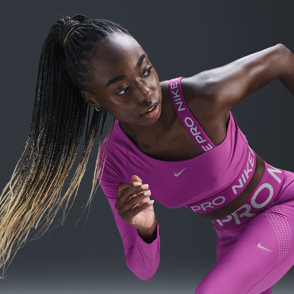 Nike Pro Shine | Camiseta Dri-FIT Cropped Asimétrica Mujer | Rosa